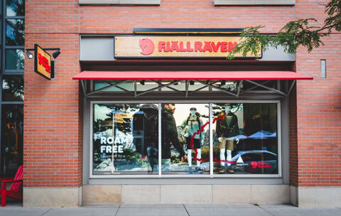 6 Types of Retail Signage | DSA Signage