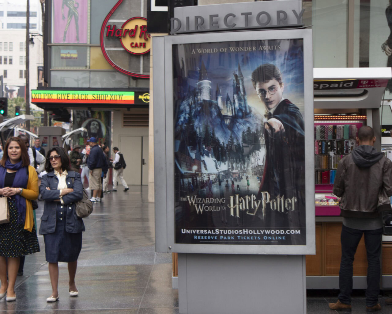 Best Movie Poster Light Boxes for Entertainment Venues
