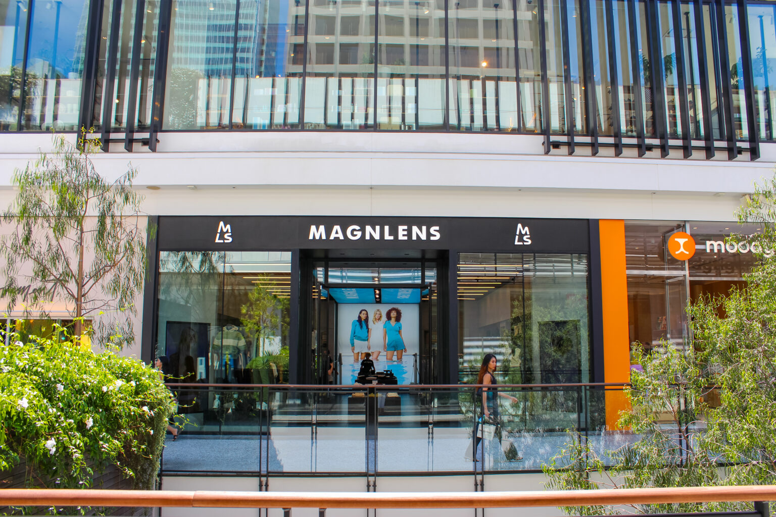 LED Light Boxes & Digital Signs | Menu Boards | DSA Signage